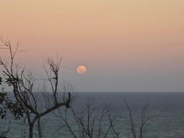 Alkira Ridge Sunrise At 1770 - Agnes Water
