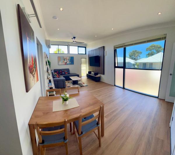 Il Villinno On Dalton - Great Location - Perth