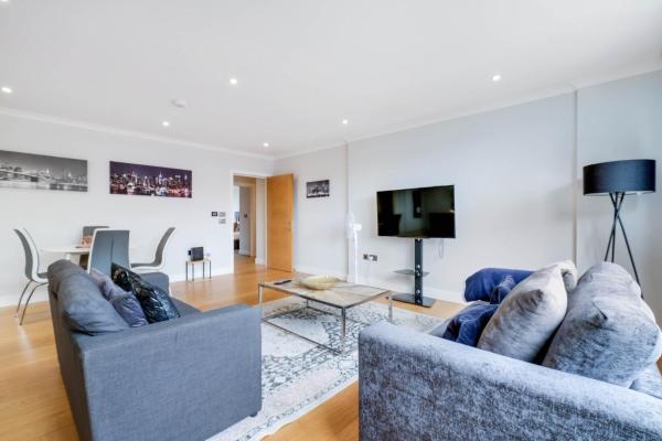 The Concord House Luxury 2 Bedroom Apartments - London