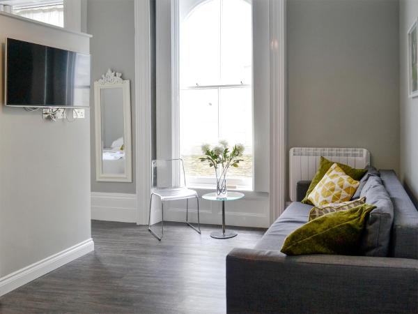 Room Apart 2-ukc2335 - Plymouth