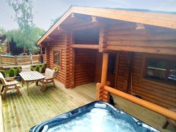 Gingerbread Log Cabin- Uk3477 - Northumberland