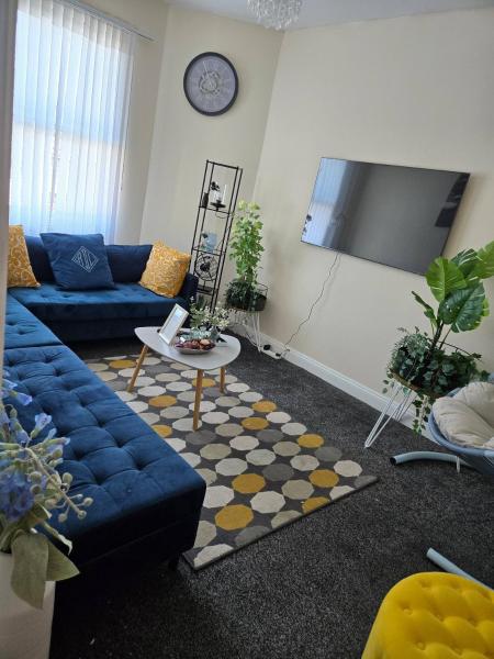 Glams 2beds Luxury Stylish Apartment - Wolverhampton
