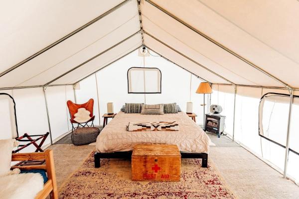 Dreamy Safari Tent For A Peaceful Escape In The Desert In Cane Beds, Arizona - Arizona