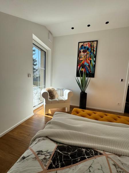 Lifestyle Apartments Am Steinsberg, Self Check In, Terrasse, Burg Blick - Sinsheim