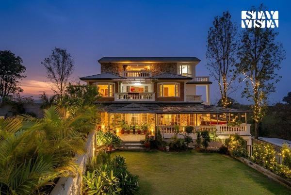 The Crystal Crest By Stayvista - 2bhk Villa With Jacuzzi & Bbq - Dehradun