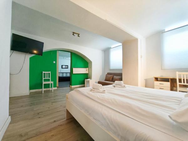 Art Pavilion Central Studio Apartment - Zagreb