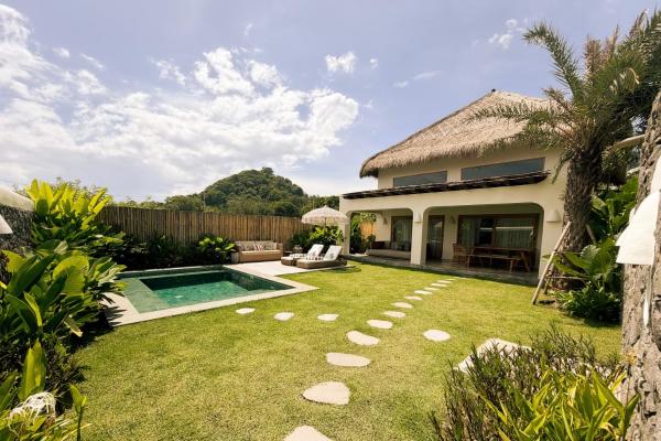Irama Surf Villas - Private Pool Villas At Yoyos - Lombok
