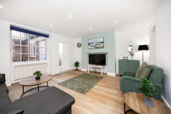 Lanes Apartment Close To The Beach, Sleeps 5, 2 Bed Flat In Brighton City Centre, Just 20 Seconds From The Lanes - Brighton