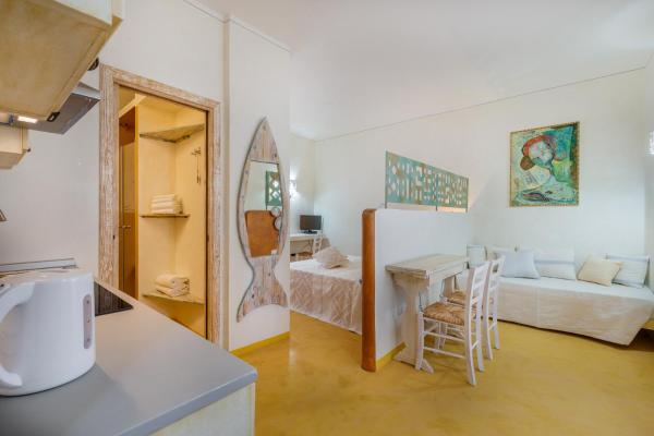 Palazzo Beddoro Charming Apartments - Arzachena