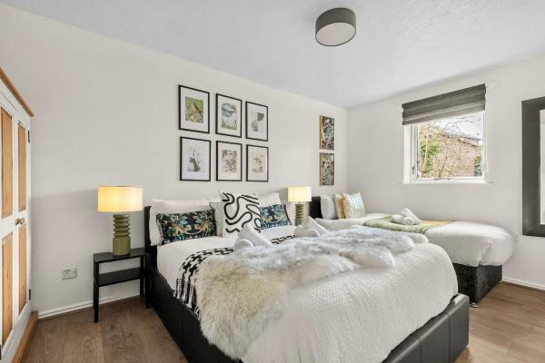 Lunar Retreat City Centre & Free Parking - York