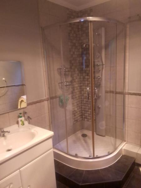 Vusikay Guest House - Chartwell