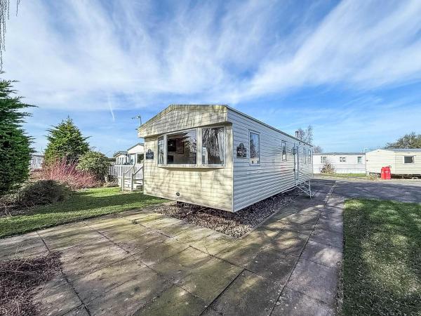 Homely 8 Berth Caravan At Southview Park In Skegness Ref 33042m - Skegness