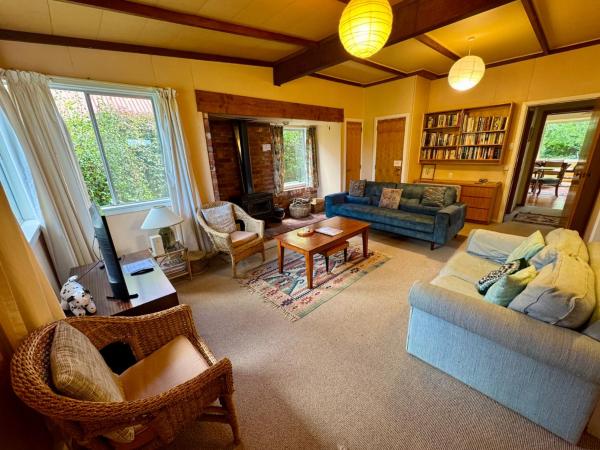 8 Leamington Street - Hanmer Springs