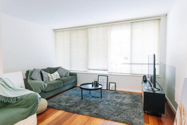 Relax And Unwind In St Kilda - St Kilda