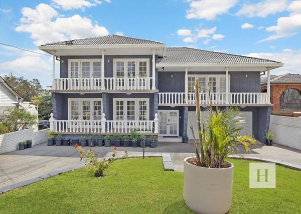 Luxury Waterfront Getaway - Toukley