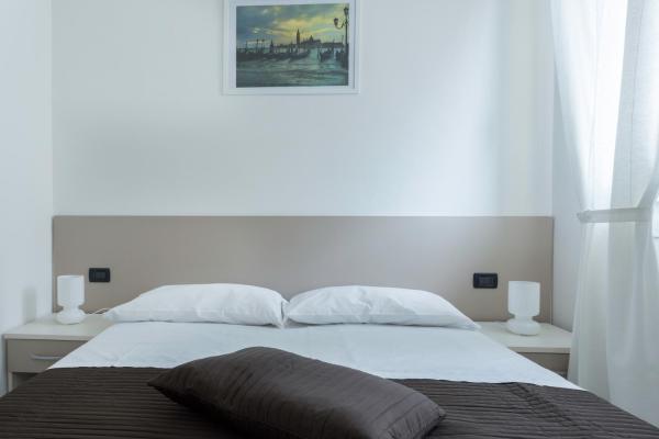 Easy Venice Rooms 1 - Mestre, Venise