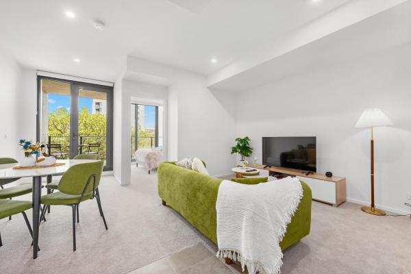 Lyneham 1br Escape W Parking, Gym N Wifi Near Anu - Canberra
