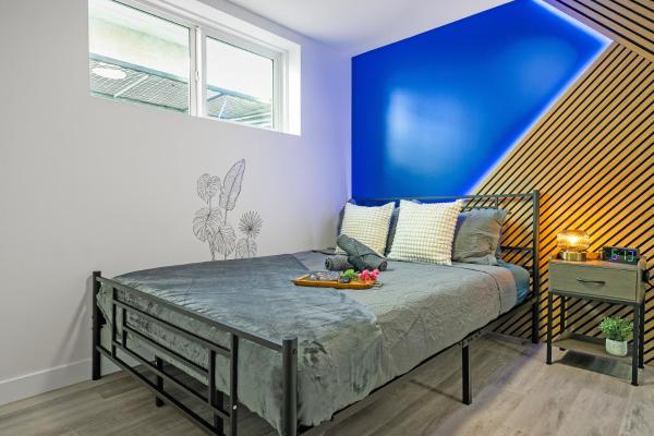 Cosmic Game Room, Yard & Close To Wem - Spruce Grove