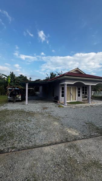Lot 1423 Homestay Lonek-batu Kikir - Bahau