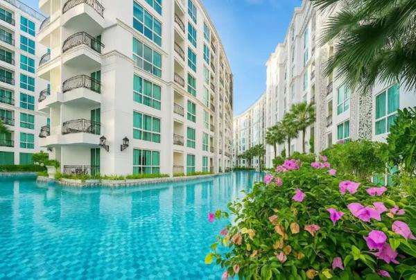 Beautiful 1 Br With Big Balcony And Lagoon Pool - Pattaya City