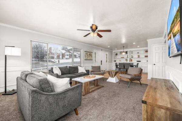 Private Indoor Pool And Ht - Sleeps 16 - Game Room - Vineyard, UT