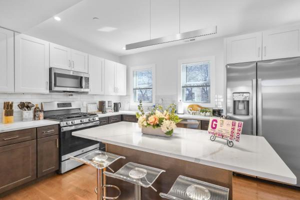 6br4bth Parking Bos Mit Harvard Td Garden - Boston, MA