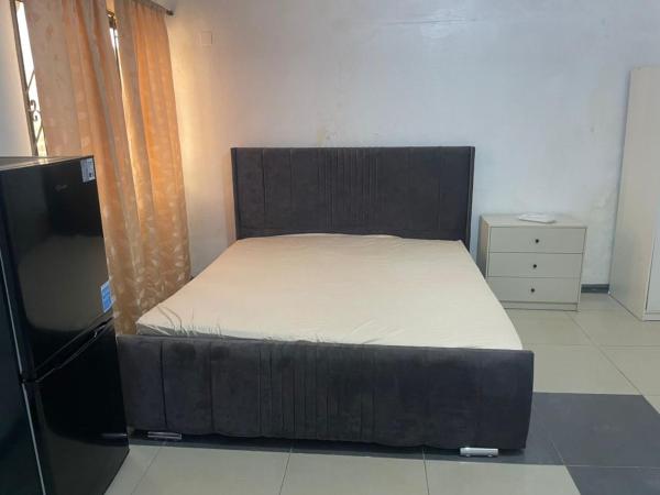 Obangs Guest House - Freetown