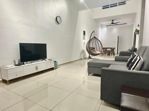 M Guest House 6 Pax Muar Home-3 Bedrooms-2 Baths - Muar
