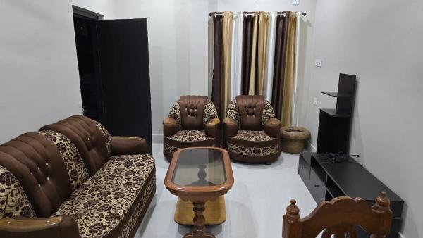 Arti Homestay -2bhk Fully Furnished Flat In Apartment - Deoghar