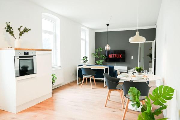 50qm Apartment In Krefeld Zentral Gelegen Mit Hohen Decken - Beuys Apartments - Krefeld - Neuss