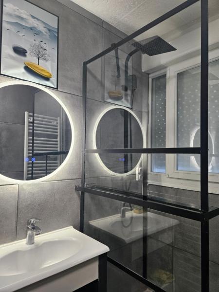 Lovely Apartment With Parking - Villenave-d'Ornon