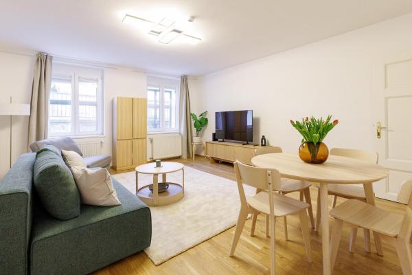 Premium Location Vienna Sleeps 5 - Walk Everywhere - Vienna