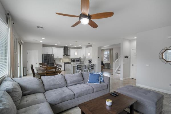 Westgate Retreat, Family & Pet-friendly 4br Home - Avondale, AZ