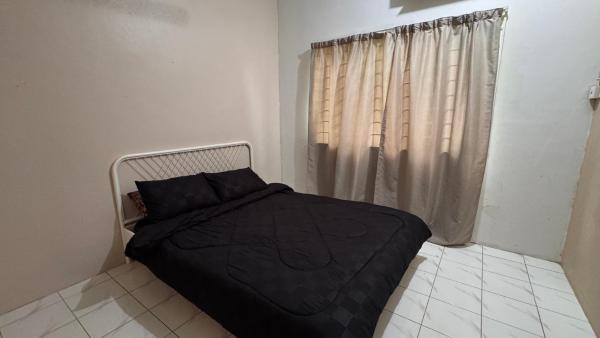 Az Desa Ilmu Cozystay- Near Summermall - Sarawak