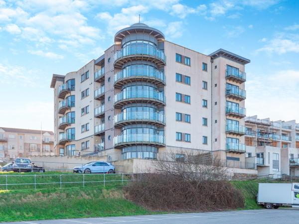 10 Horizons - Newquay