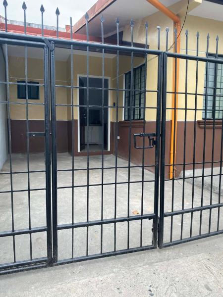 Orange Guesthouse - Mabalacat