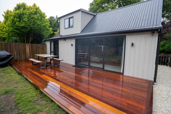 Lazy Daze - Southland