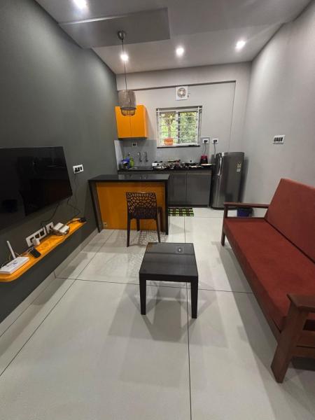 G10 & 12 - Sabari Enclave Premium One Bedroom Apartment - Thiruvananthapuram