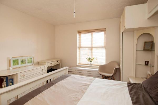 Private Double Room Ensuite In Cheshunt Nr London - Enfield
