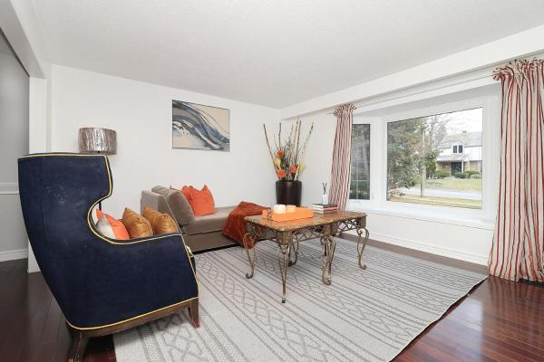 Spacious 4br Home In Prime Oakville Location - Easy Access To Toronto And Stadiums - Oakville