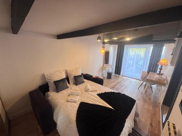 Stephan House - Le Mesnil-Amelot