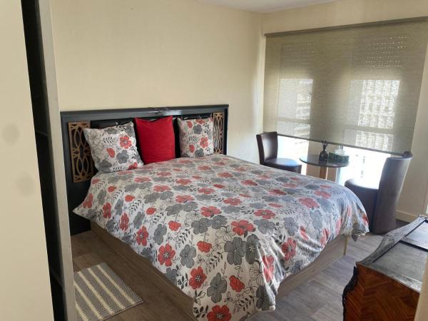 Chambre Privative Design Avec Espace Salon & Cuisine 15 Min De Paris - Aubervilliers