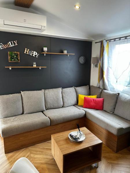 New Aventura - Fréjus