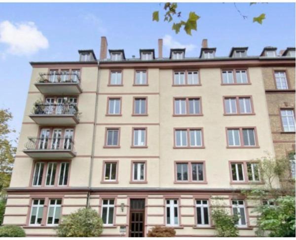 Furnished Room In A Shared Appartment - Würzburg