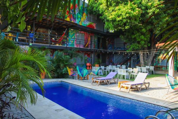 Casa Avelina Boutique Hostel - Caribbean