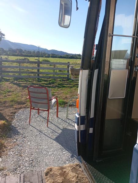 Cruzo The House Bus - Tākaka