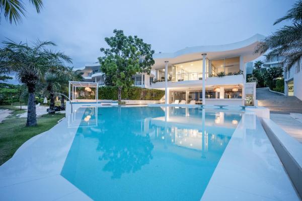 Pure Sunset Beach - Studio With Green Balcony - Jomtien