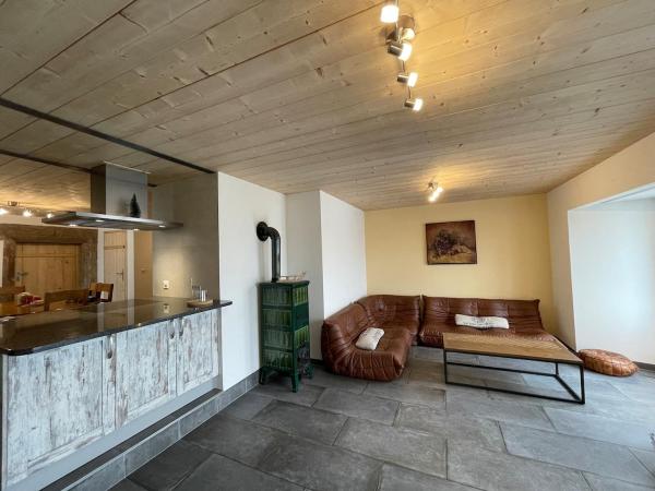Renovated Mountain Farm With Hot Tub - Neuchâtel