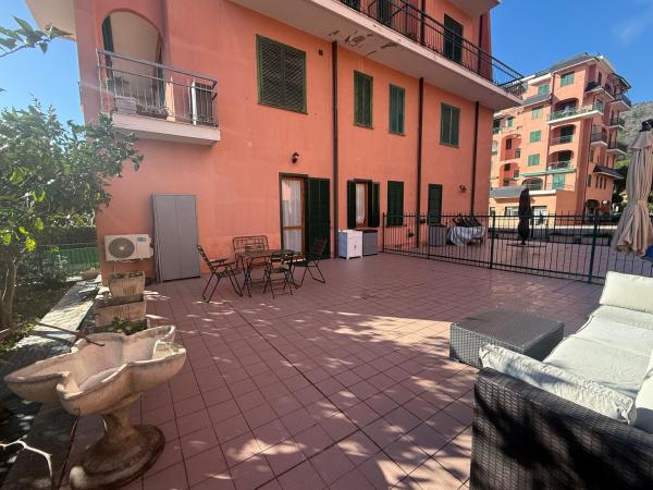 Terrazza Vicino Alla Spiaggia In Centro - Andora