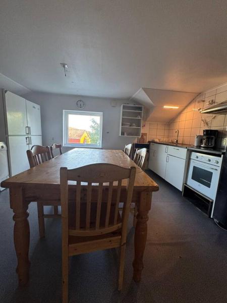 Workers • 4br • 1bath • Volvo • Parking - Gothenburg